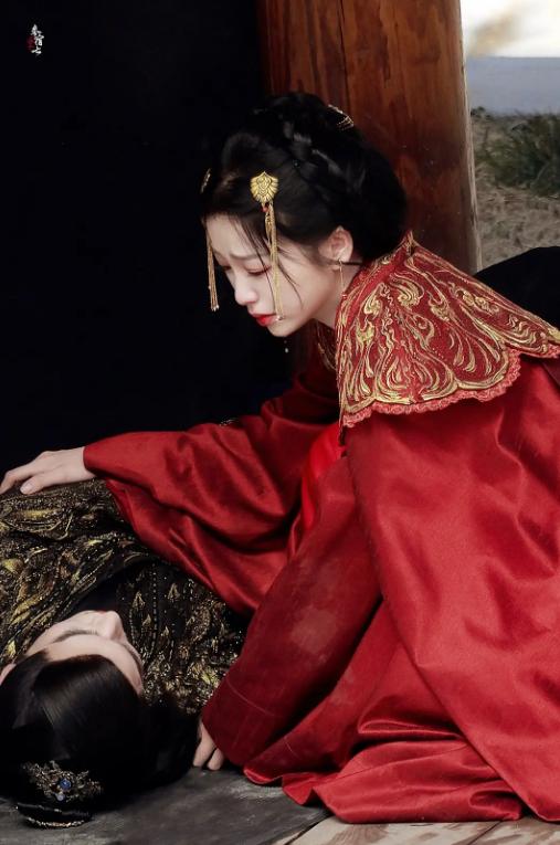 Guo Jingming and Yu Shuxin's "A Feather in the Cloud" is temporarily ...