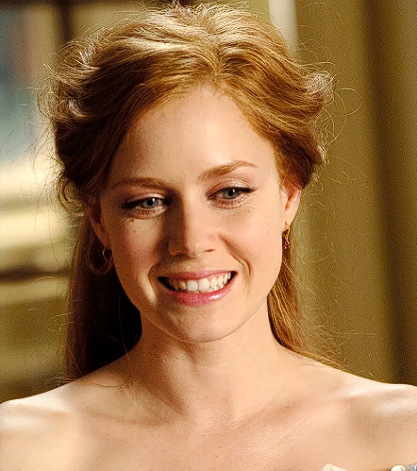 "Magic and Romance", the western social hierarchy was attacked to ...