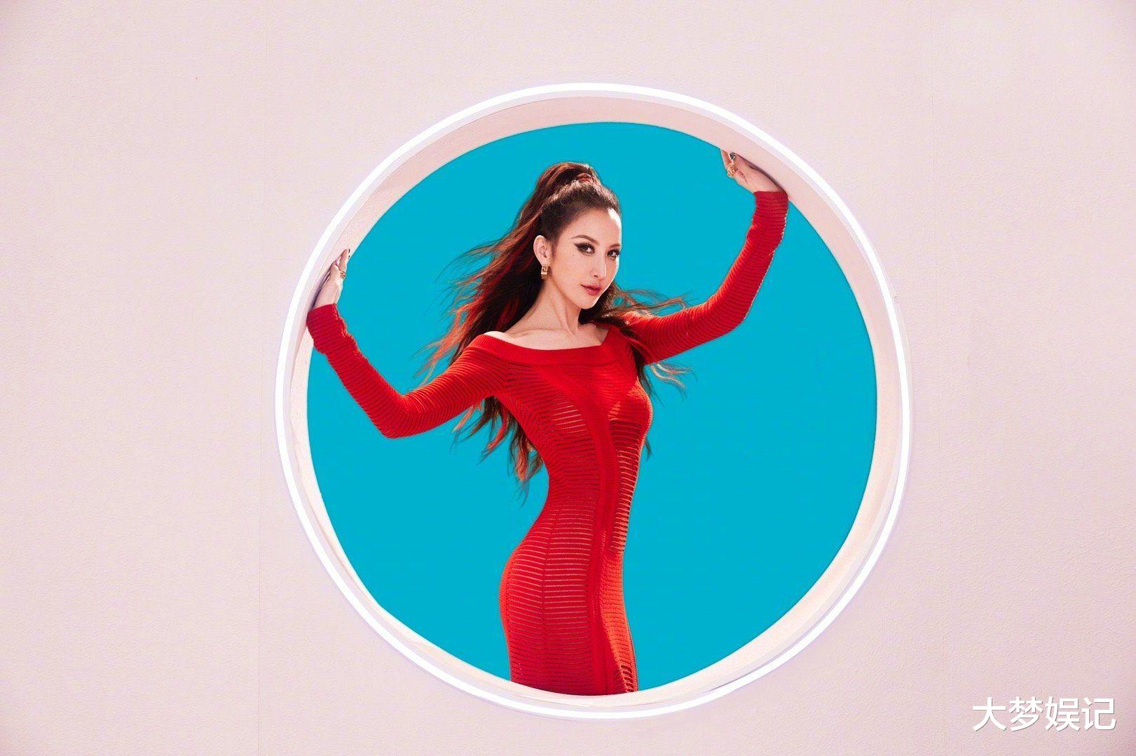 One day after the broadcast of "The Voice", Coco Li's "big move to ...