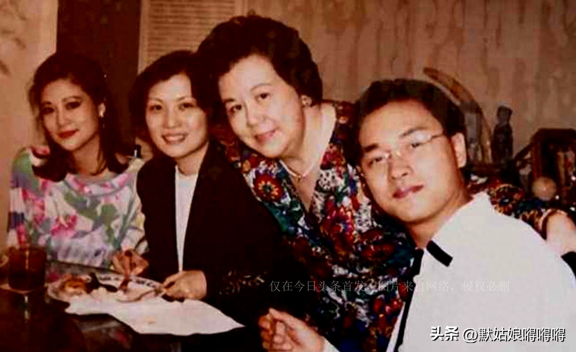"Leslie Cheung's Agent" Chen Shufen: She promised to help Eric Shum ...