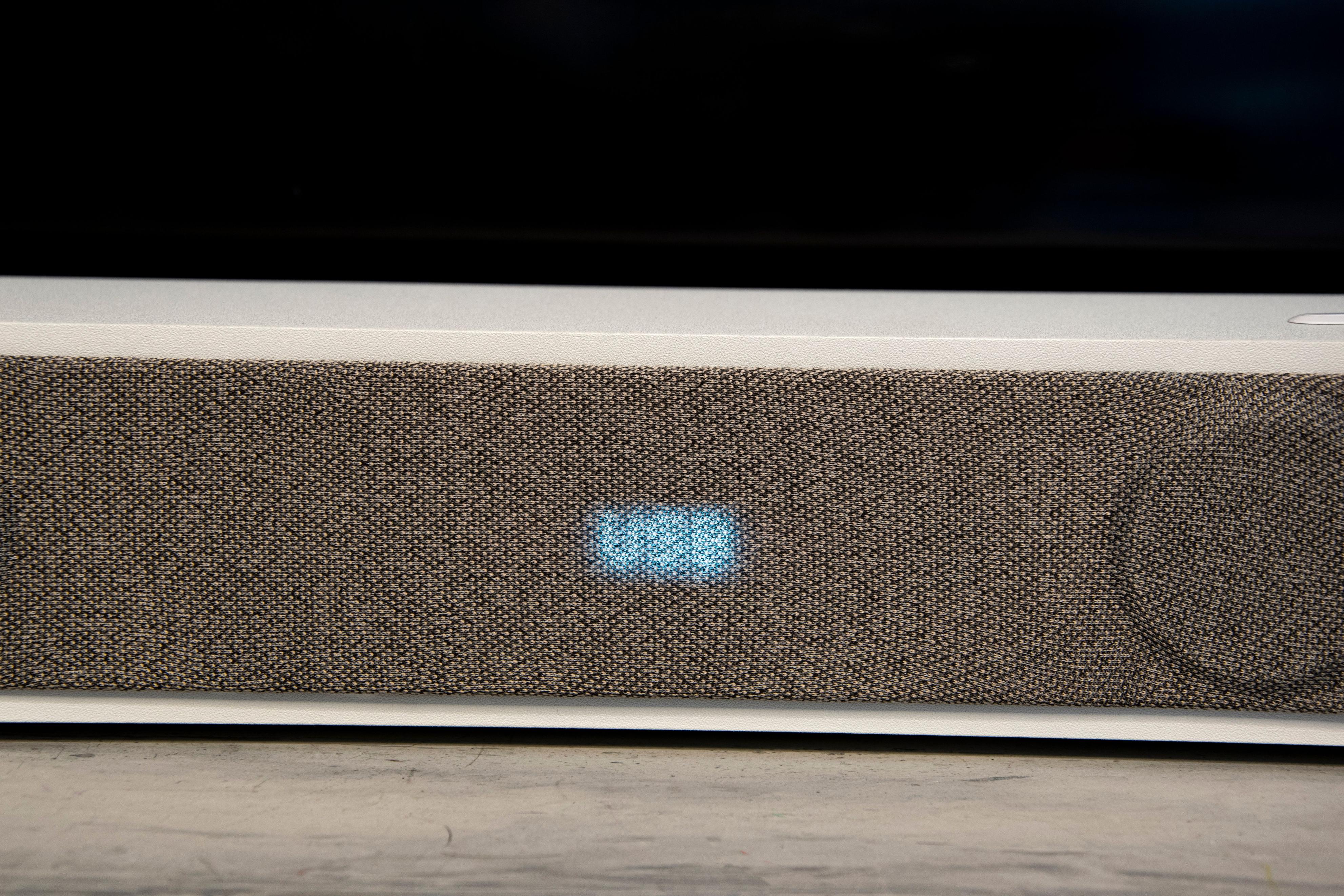 Enjoy the immersive sound effect with the reverberation around the beam - the experience of ...