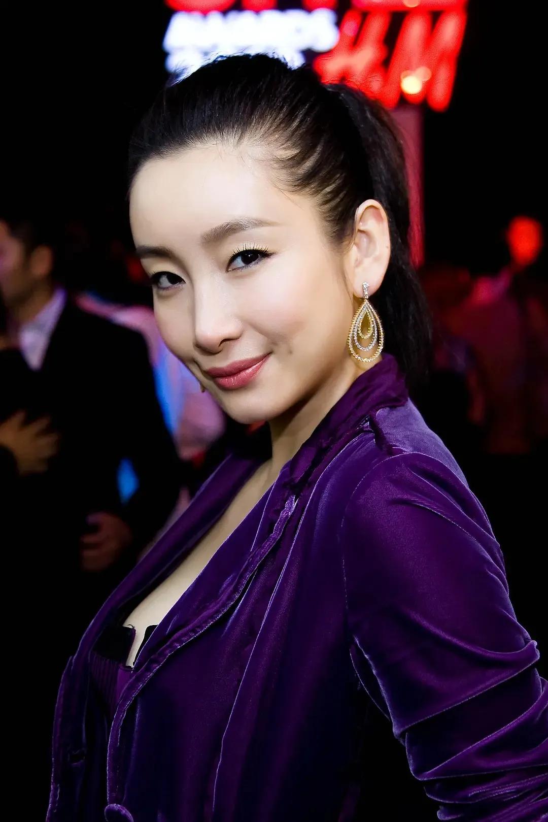 Qin Hailu's photo shoot - iNEWS