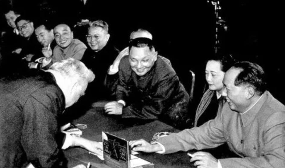 In 1976, after the death of Mao Zedong, Deng Xiaoping expressed his ...