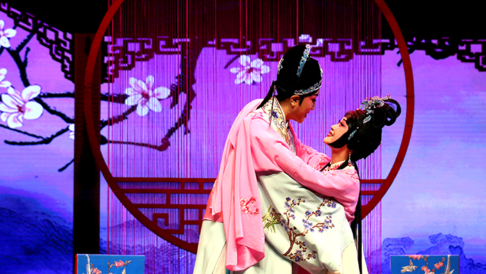 The classic reappearance of Niu Yanrong in Zheng's wonderful ...