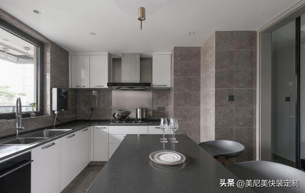 interior design, form follows function - iNEWS