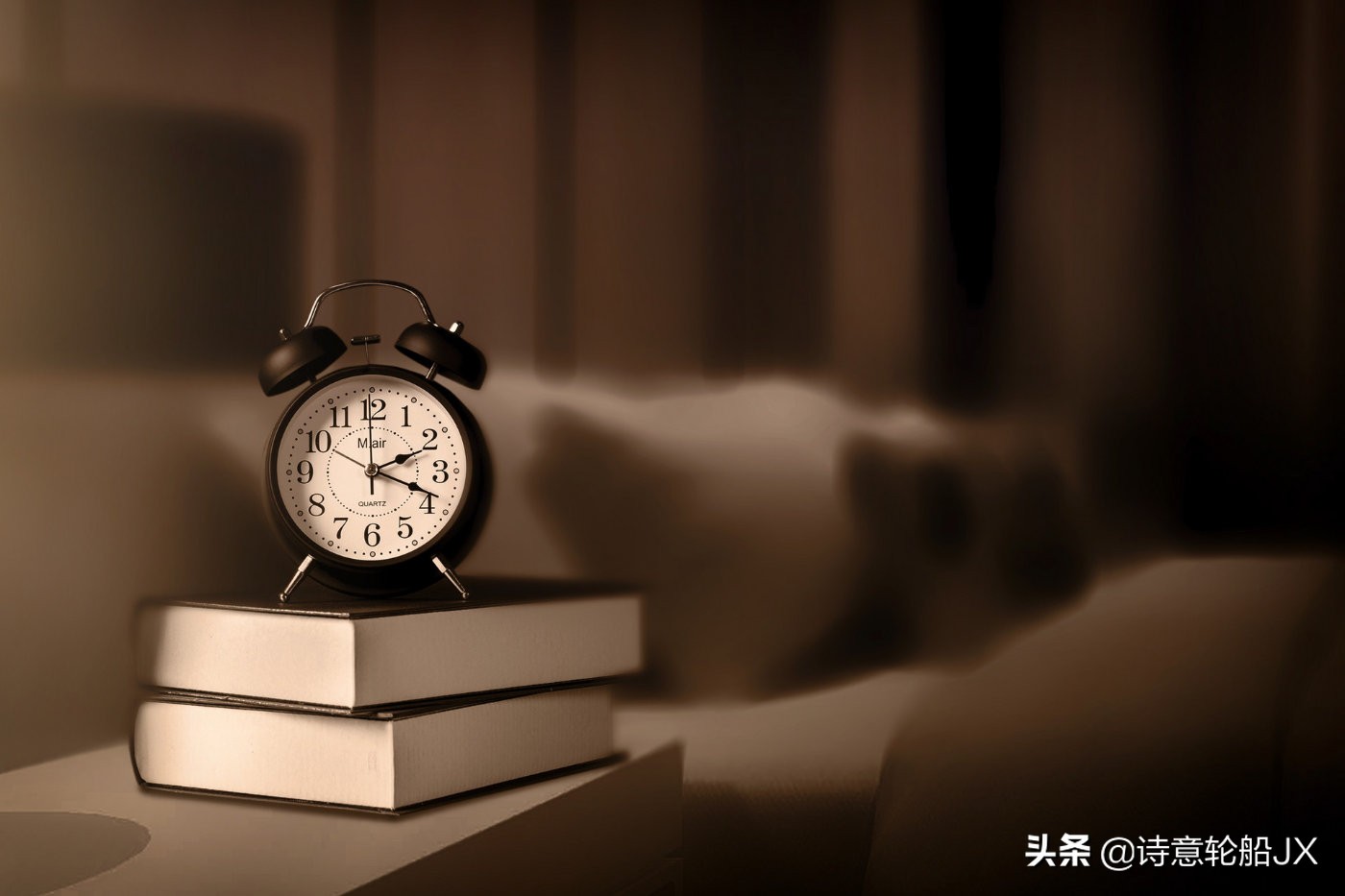 There are 8 major disadvantages of staying up late for a long time ...