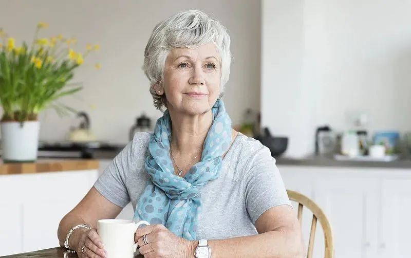 People with short life expectancy will have two performances when ...