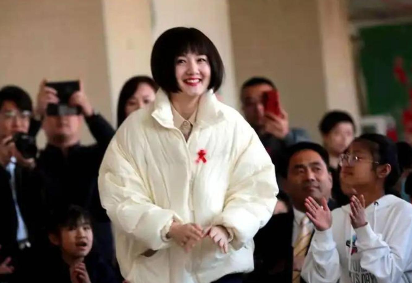 Child star Jiang Xiaohan: She released a record at the age of 7, appeared on CCTV at the age of ...