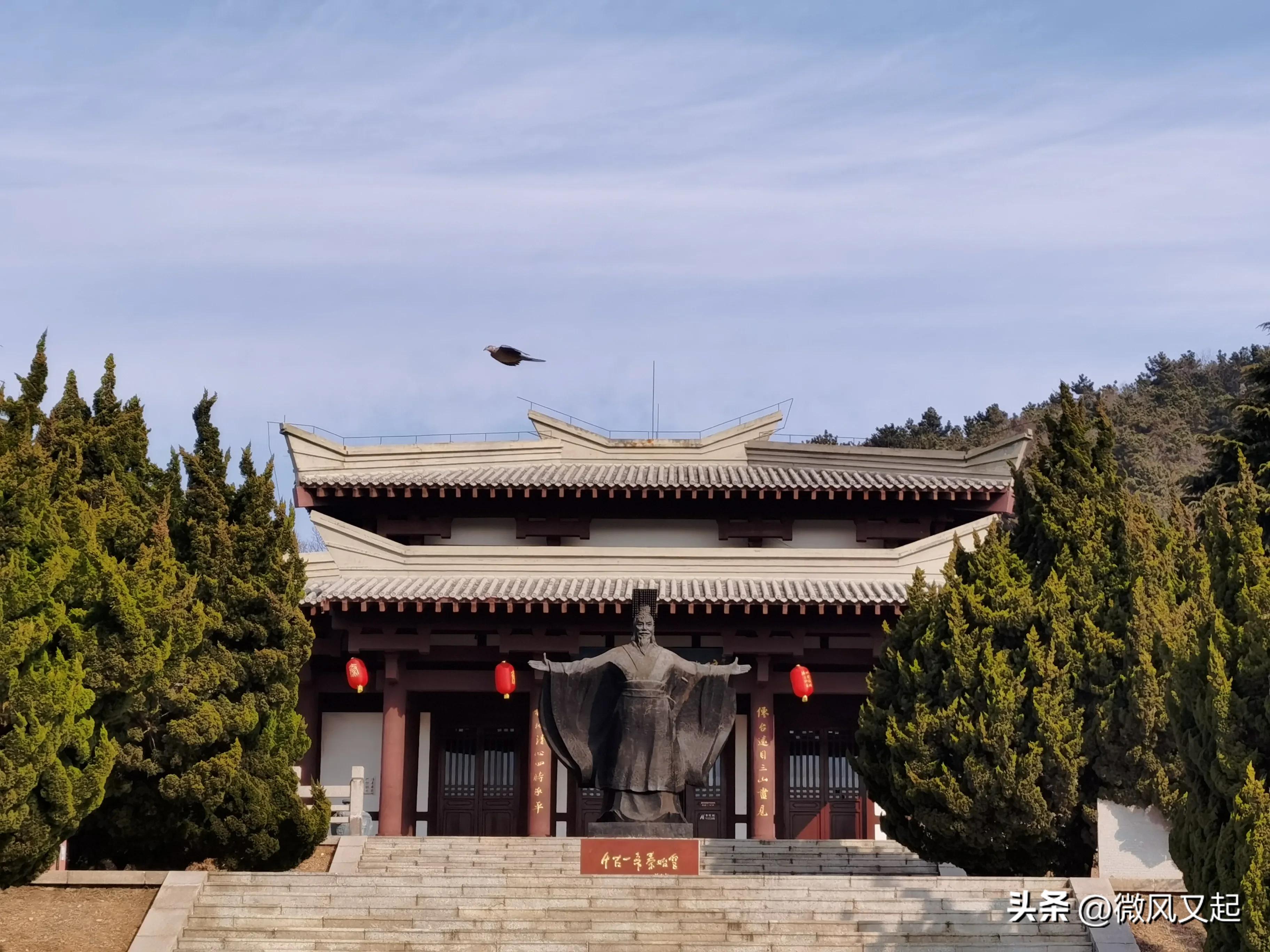 Approaching "Langya Terrace" - iMedia