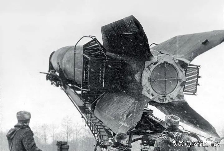 The V-2 missile and its postwar "rebirth" - iMedia