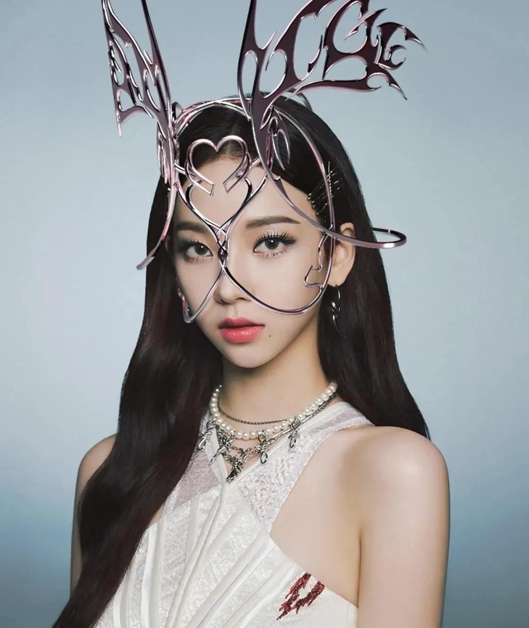 Liu Zhimin (KARINA), South Korean beauty singer, member of the girl ...