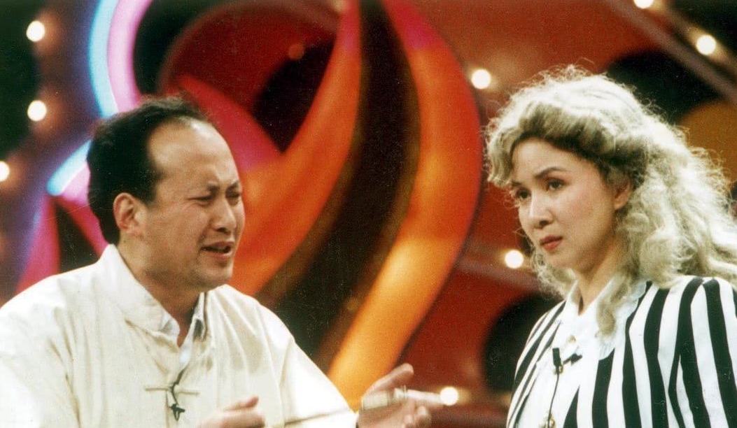 Why is the audience's evaluation of Cai Ming's comedy performance ...