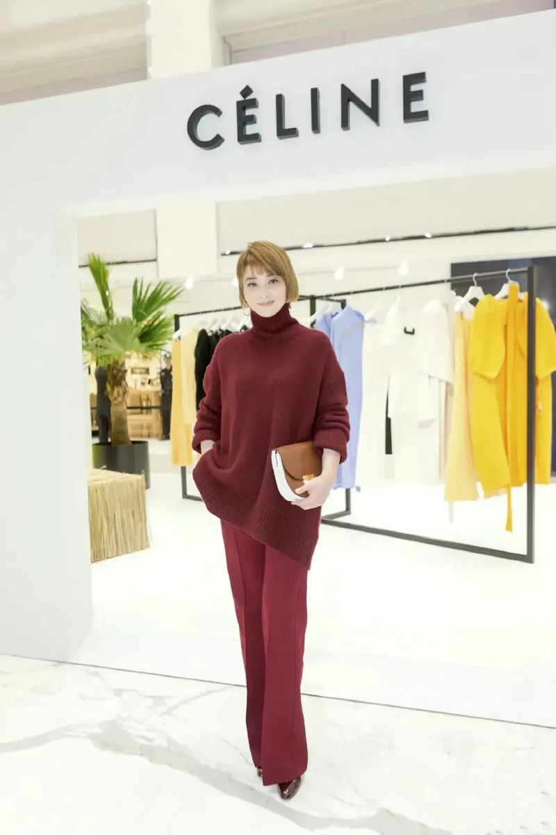 After seeing the group photo of Yuan Quanmei Ting and Yu Feihong, I ...