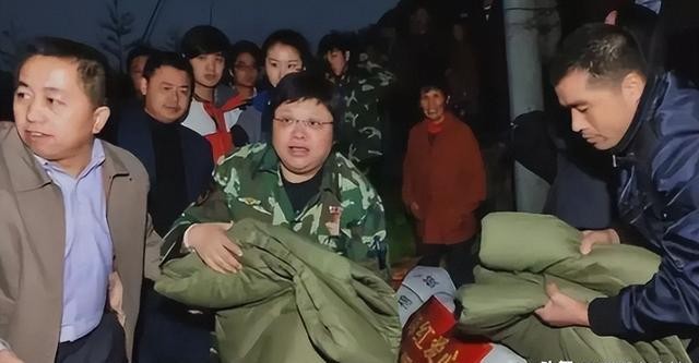 Han Hong was reported by her real name for embezzling donations and ...