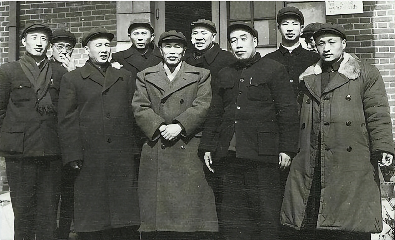 In 1959, the founding general Deng Hua participated in the Luzhou ...