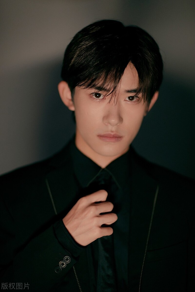 The attention of the entertainment circle! Yi Yangqianxi: The ...