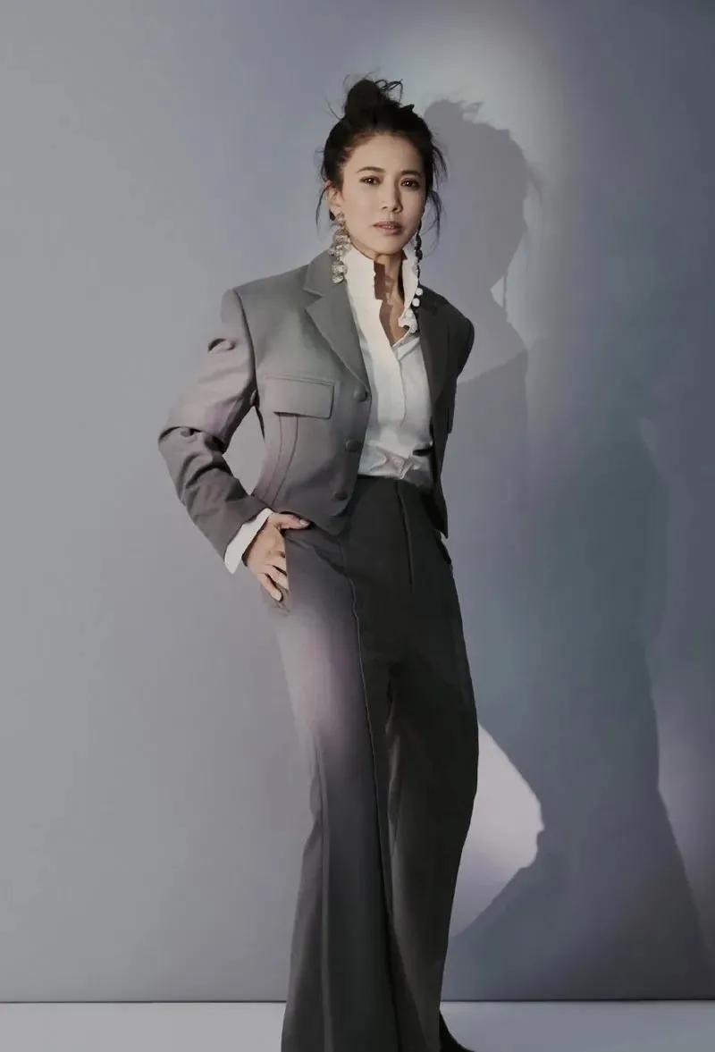 Share pictures——Anita Yuen, the goddess of temperament - iMedia