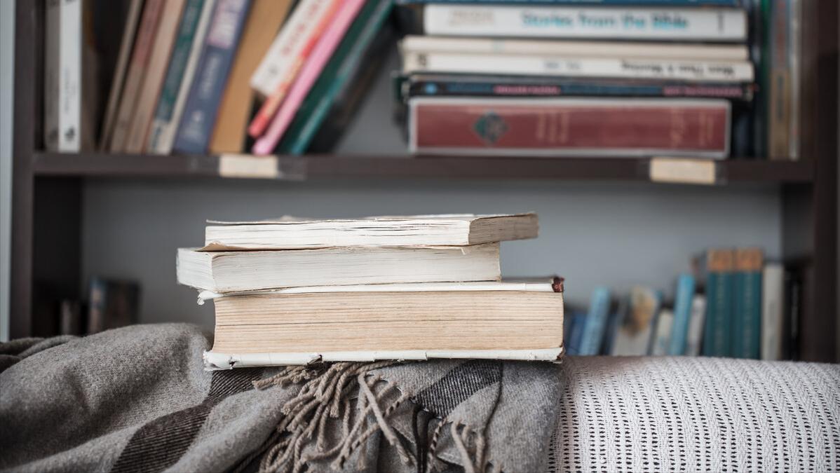 Great people love to read - iNEWS