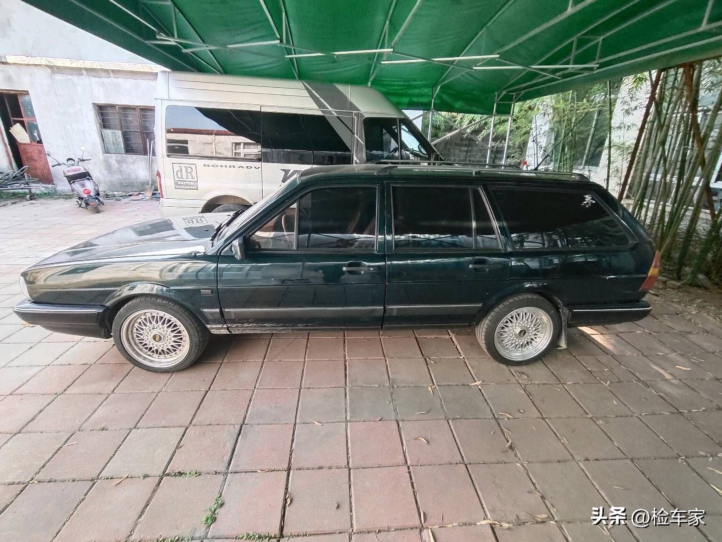 Tested a joint venture car "Old Ancestor", you have never seen such an ...