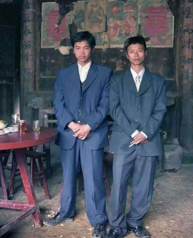 In the 1980s Shanghai dancers walked the catwalk in black silk, sports ...