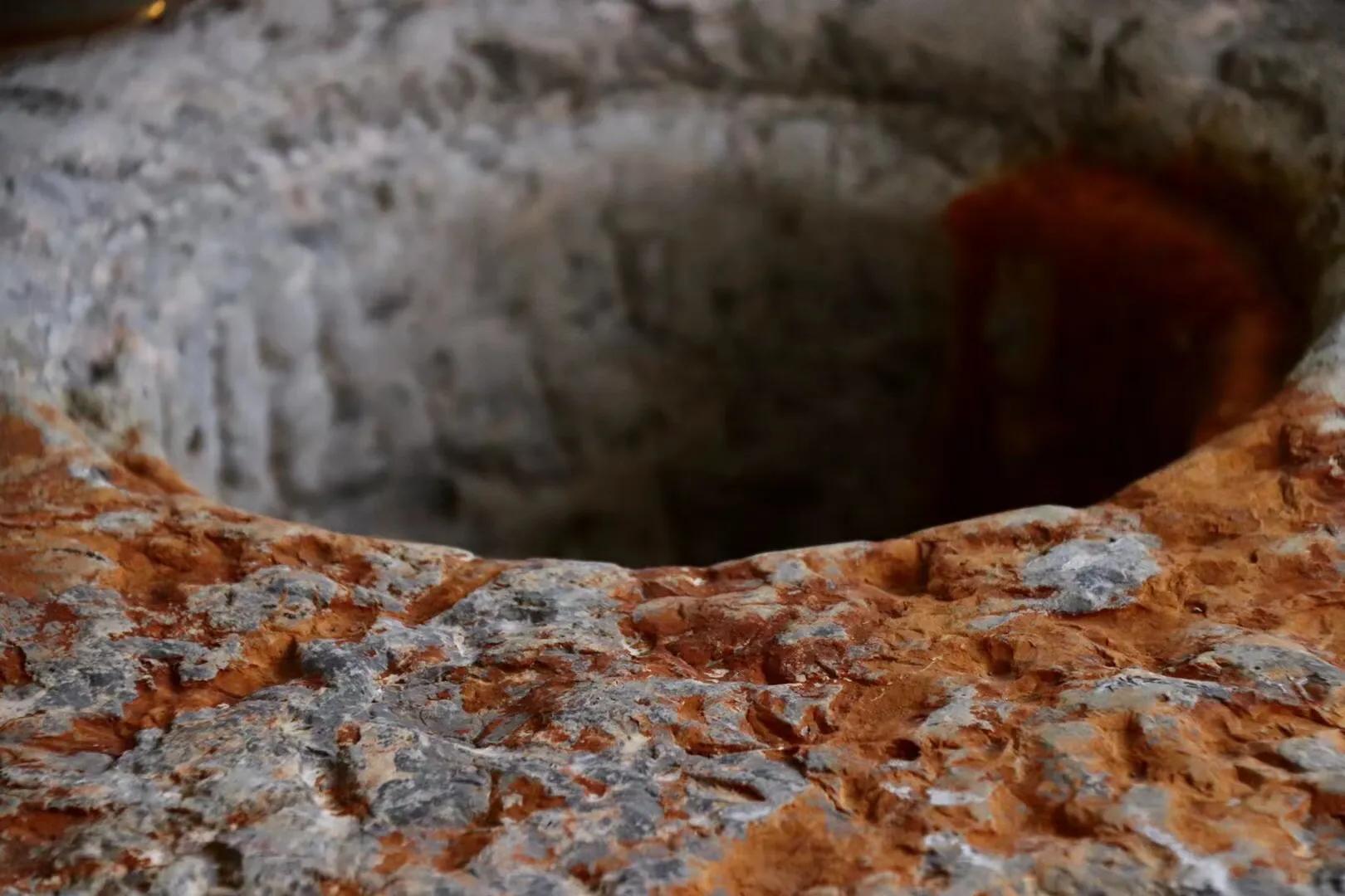 [ Courtyard? Chen Stone • Trapezoidal Well Circle] Ming Dynasty - iMedia