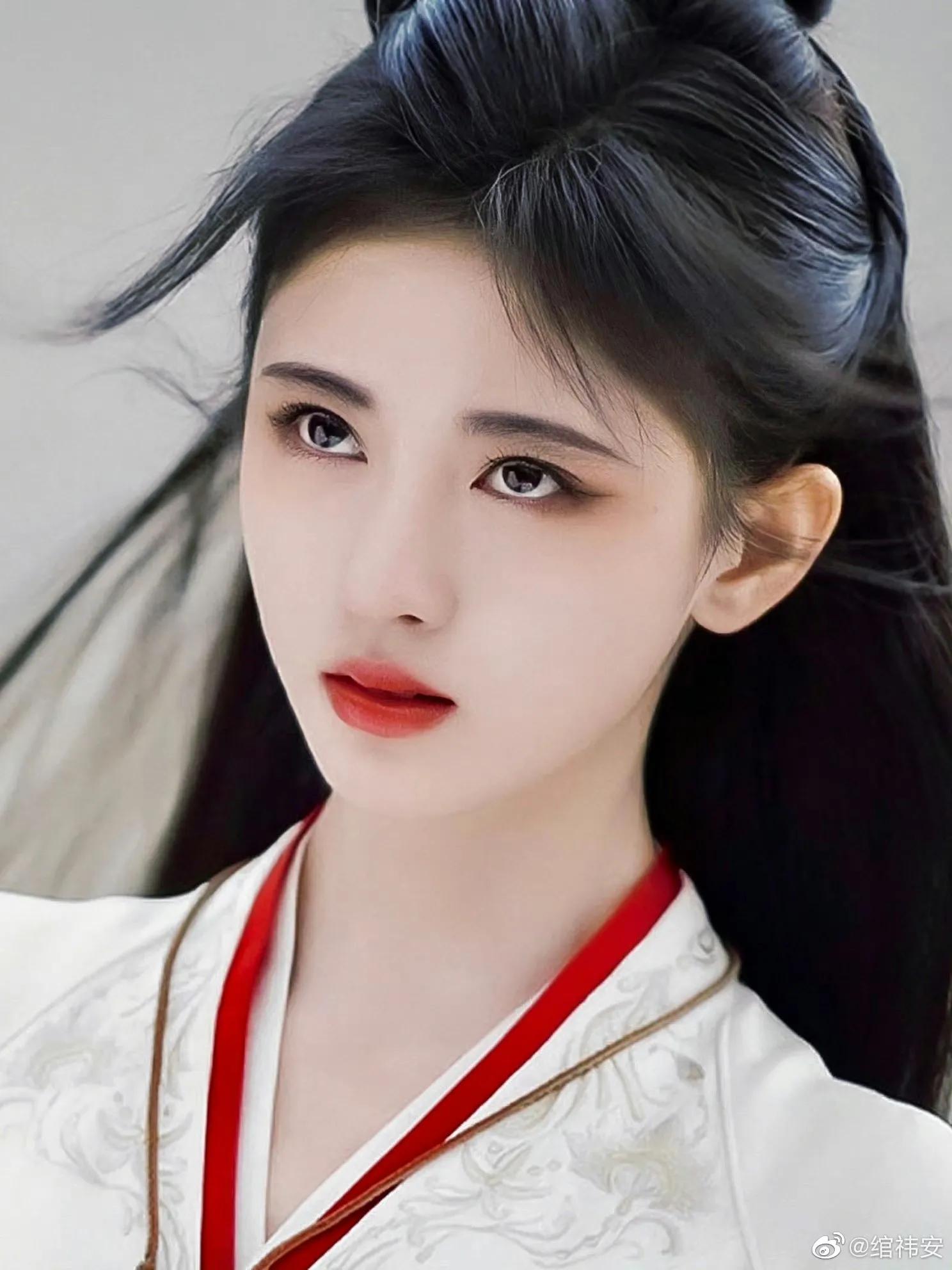 Ju Jingyi - iMedia