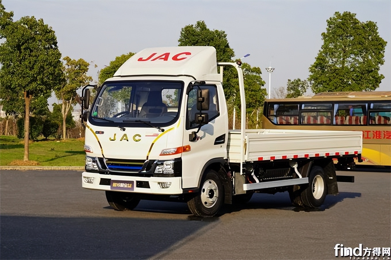 JAC's November sales increased by 12% month-on-month!Heavy trucks ...