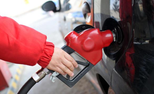 What is the best time to refuel when there is enough fuel left in the ...