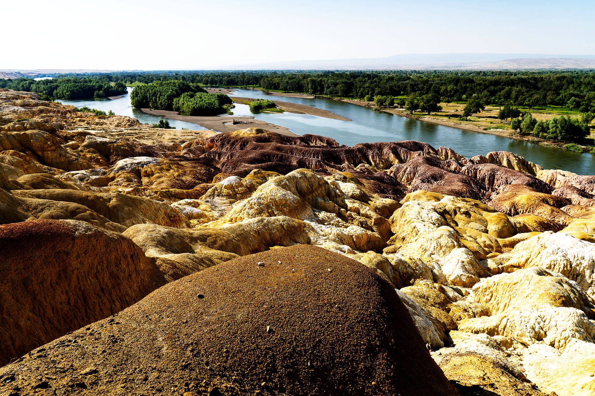 Xinjiang self-driving D7: hurried colorful beach, first met Hemu - iNEWS