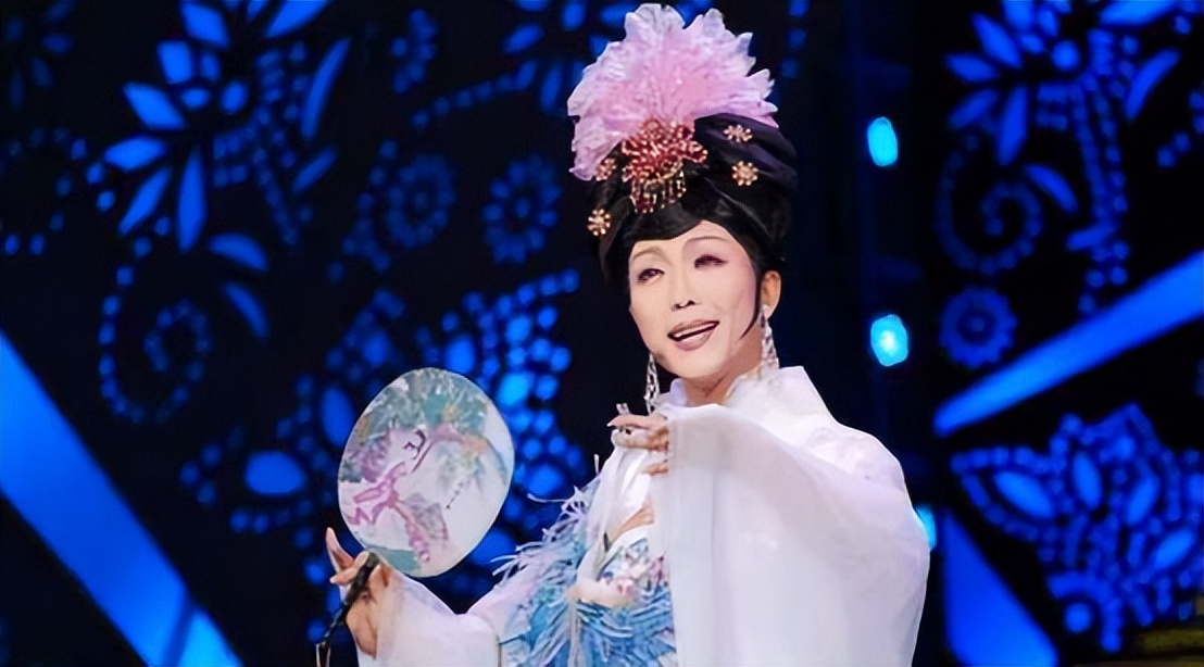 Li Yugang fell from the altar? Offend the entire Peking Opera world by ...