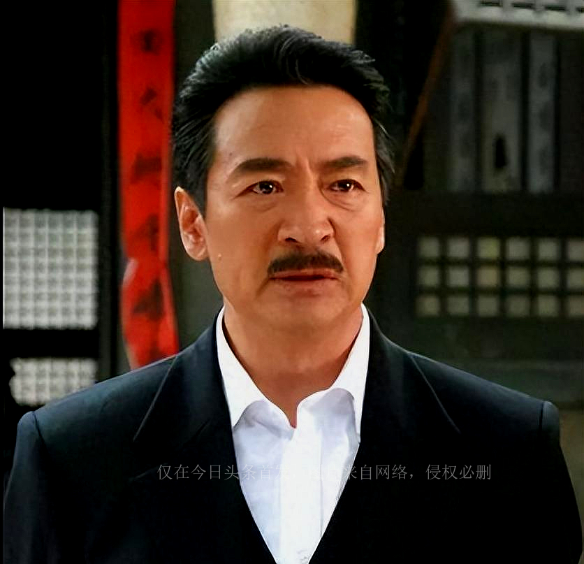 Li Ting: You married Kou Zhenhai, who is 21 years older, and gave birth ...