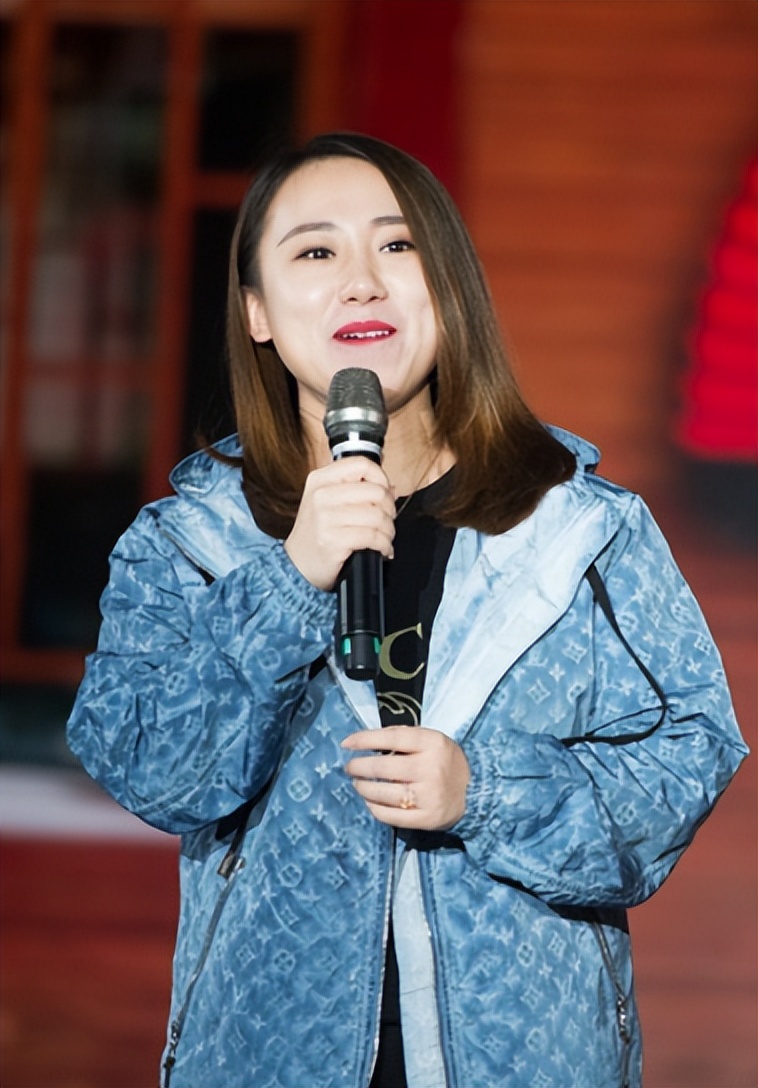 Facts have proved that the girl who "betrayed" Zhao Benshan has already ...