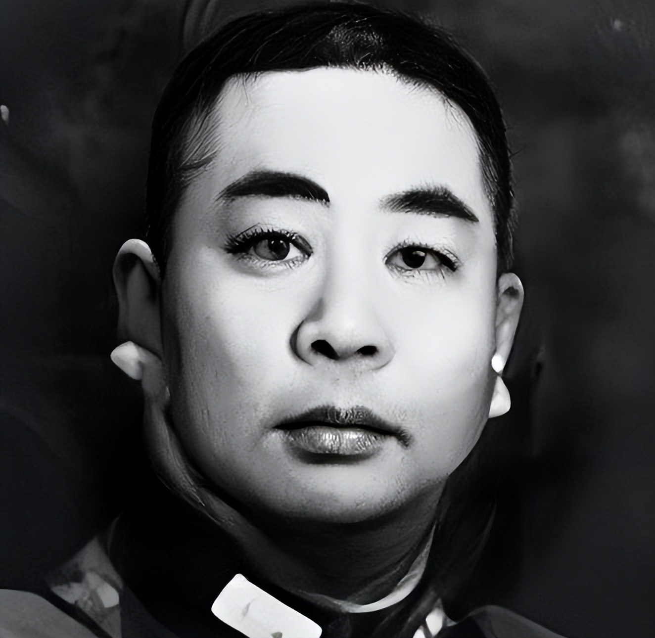 After the lieutenant general of the national army was captured, he ...