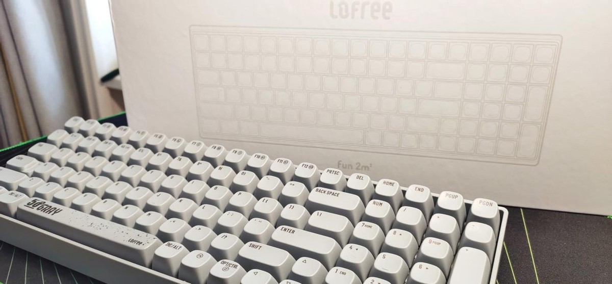 Full-key hot-swappable + three-mode connection seamless switching ...