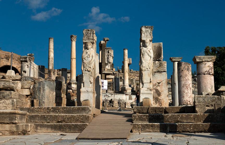 The Rise and Fall of Ancient Empires - iMedia