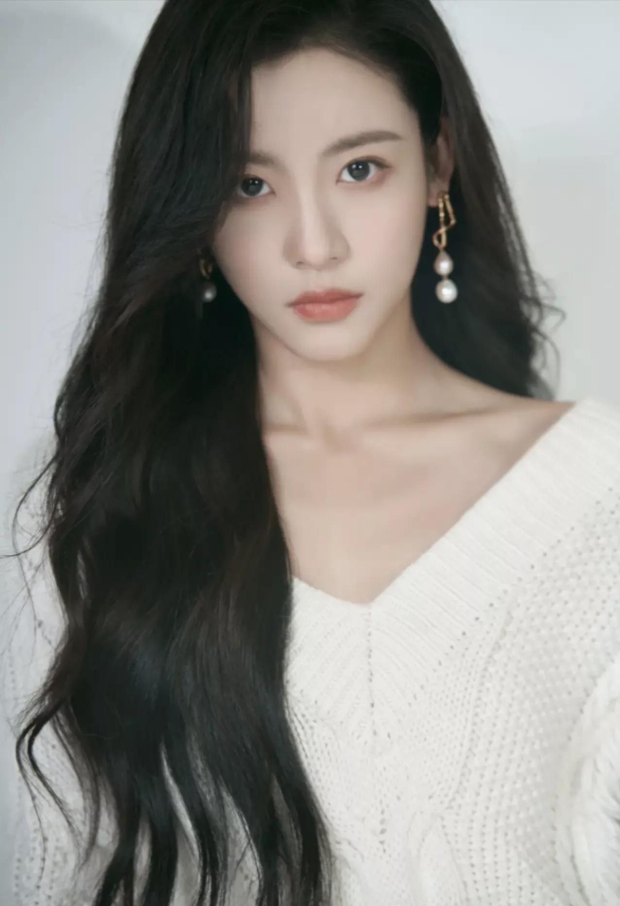 Sun Rui's beautiful photo album - iNEWS