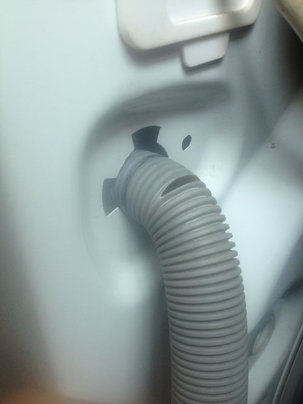 Washing machine drain leaking? It does not cost a penny to repair, and ...