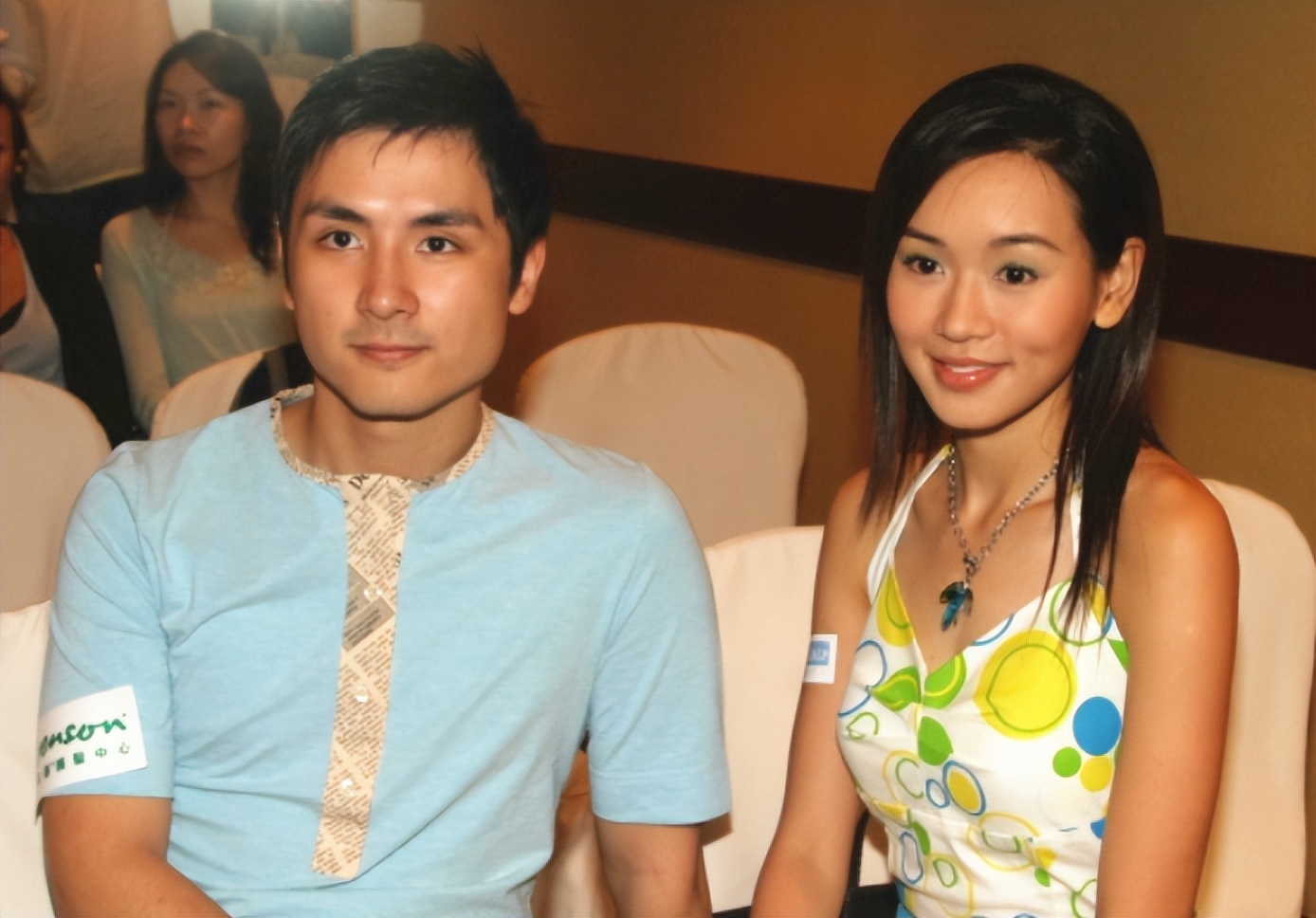 Congratulations!Yang Siqi's predecessor married an outsider, and after ...