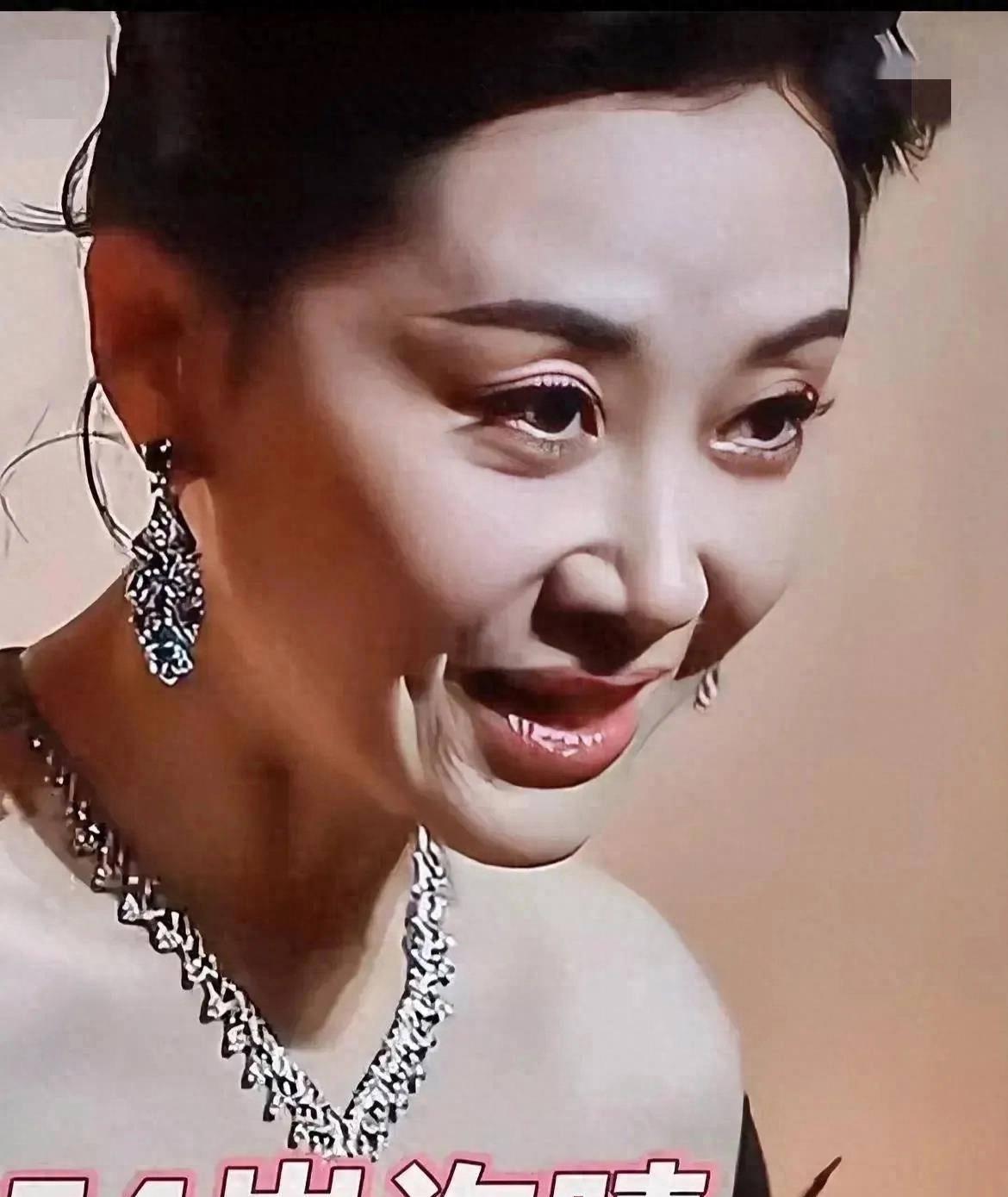 Xu Qing is still single at the age of 54 and does not shy away from her ...