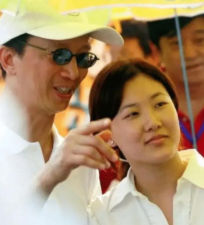 Diving Queen Fu Mingxia: Marrying a 26-year-old rich husband, having ...