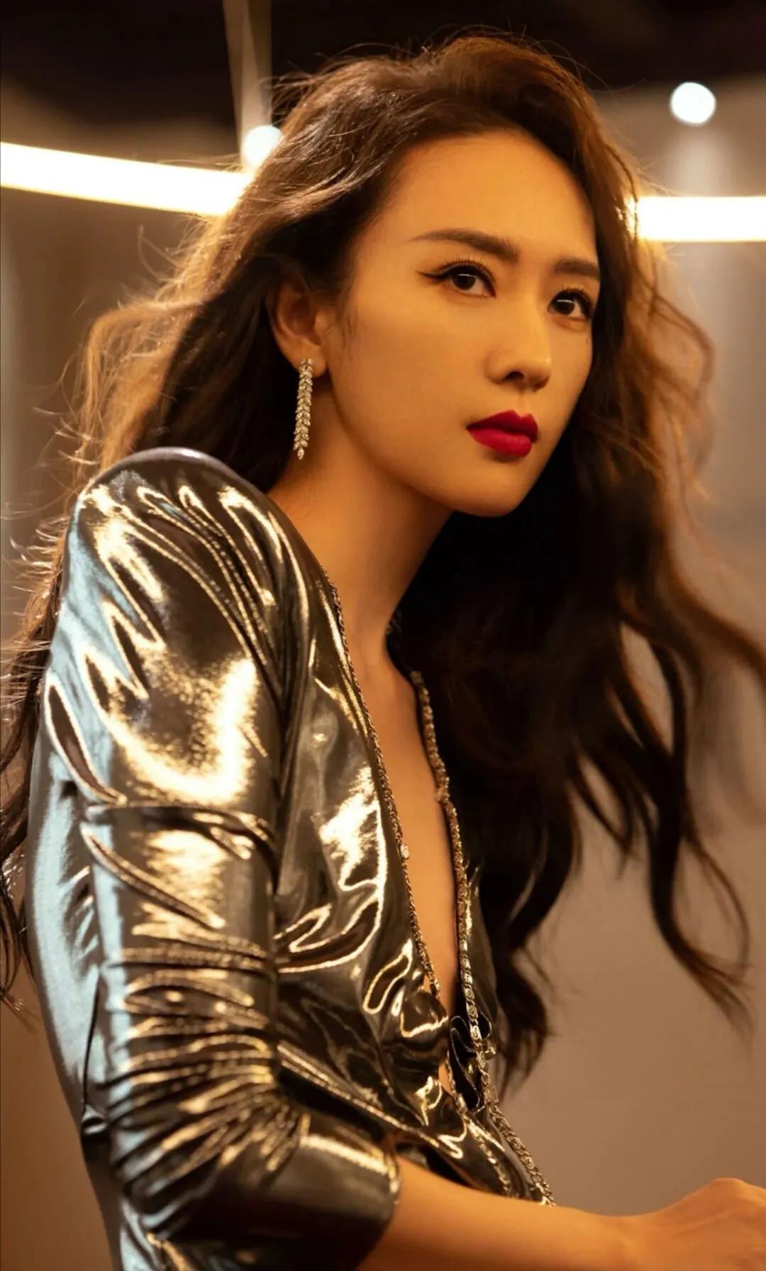 Star, Zhang Ziyi - iNEWS