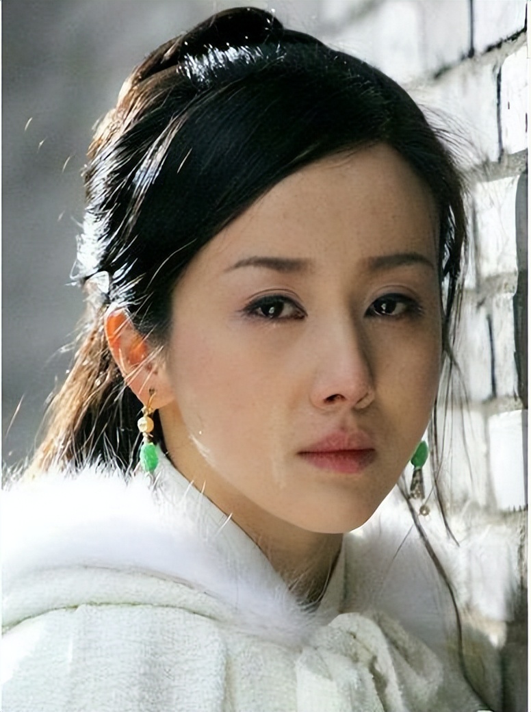 In addition to "Yue Siying" in "Li Wei as an Official", Feifei Sun has ...