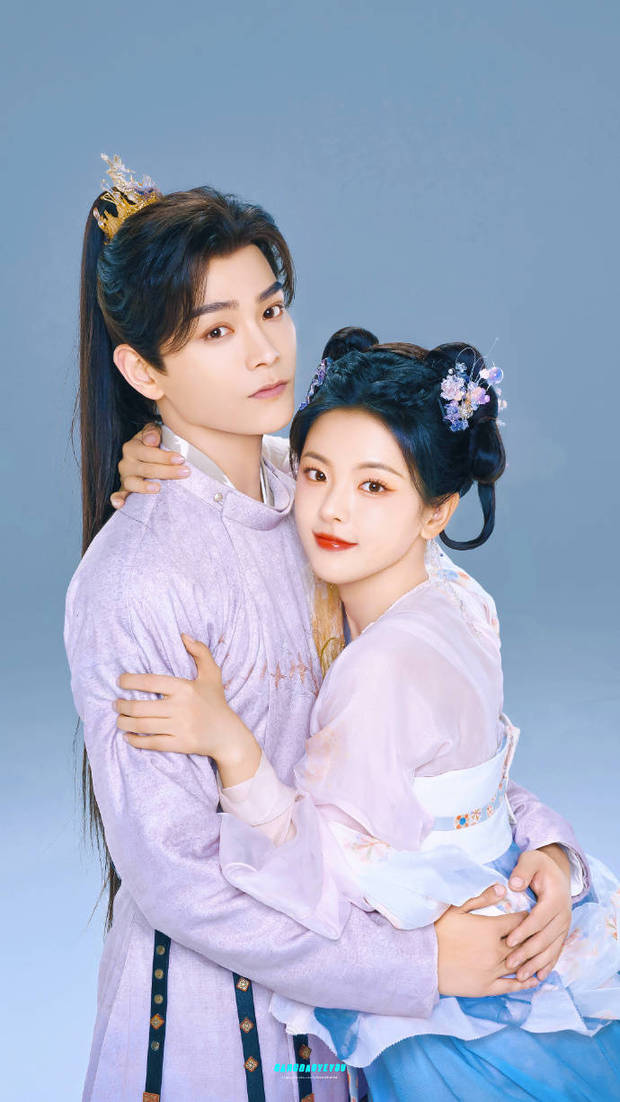 Ding Yuxi and Yang Chaoyue's two-person photo reveals the intimate and dependent CP feeling ...