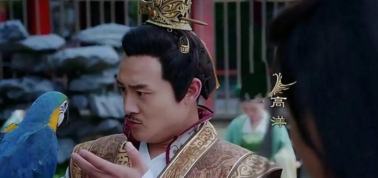 Gao Wei took a fancy to the maid next to the Queen Mother and forcibly summoned her into the ...