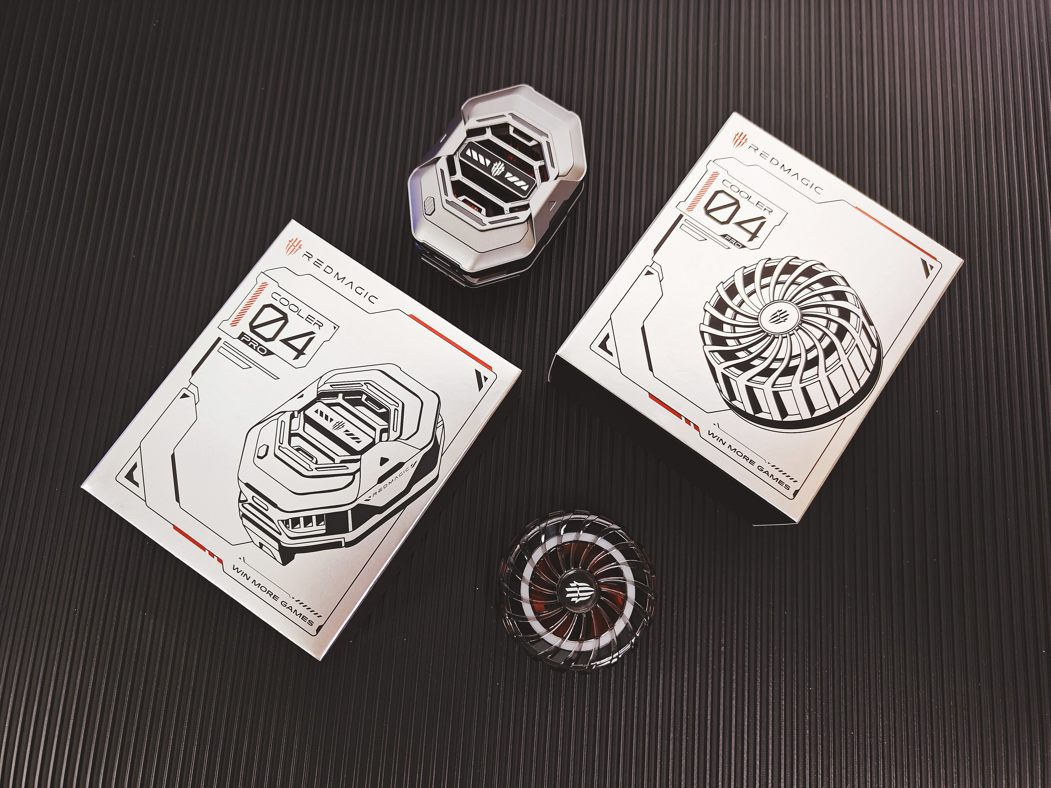 Play games in summer, improve performance, let the Red Devils Cooler ...