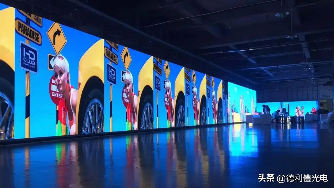 How about the brightness, contrast and color performance of the LED ...