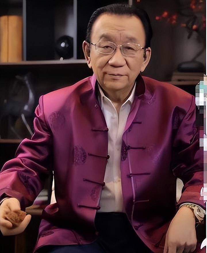 Ma Zhiming and Hou Yaowen, the sons of the crosstalk masters: one is low-key and steady, the ...