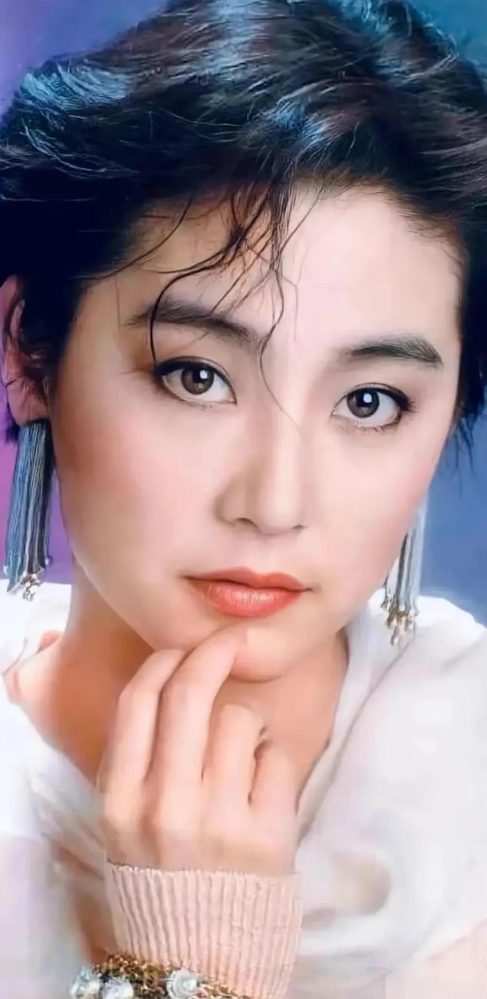 Goddess Brigitte Lin - iNEWS