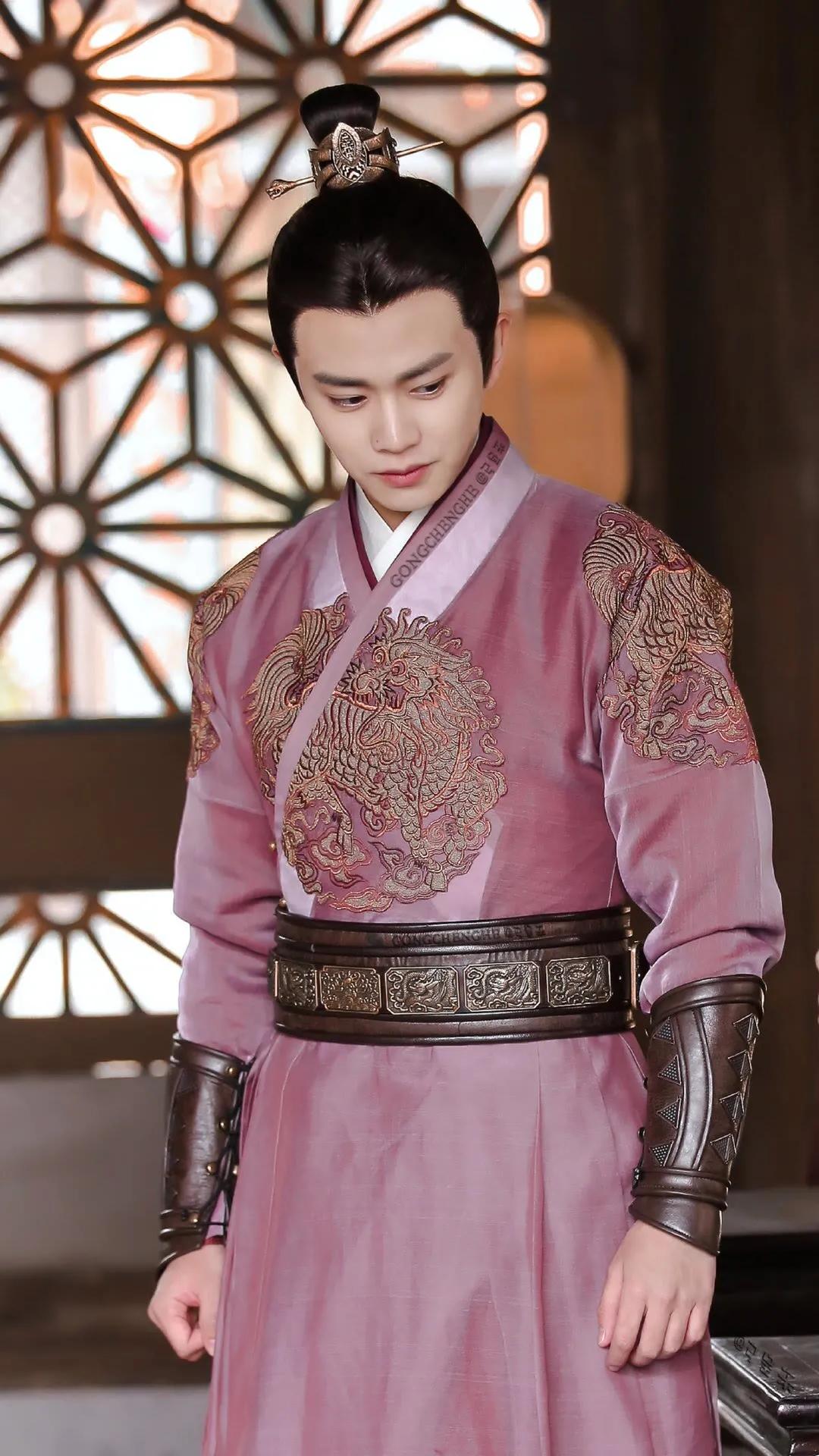 "The Strongest Spirit Master" Dilireba and "Prince of Merman" Ren ...