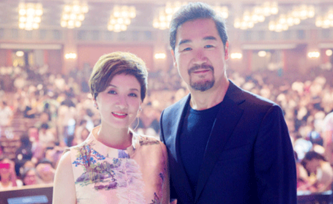 Ten male stars who divorced when they became famous, one is more ...